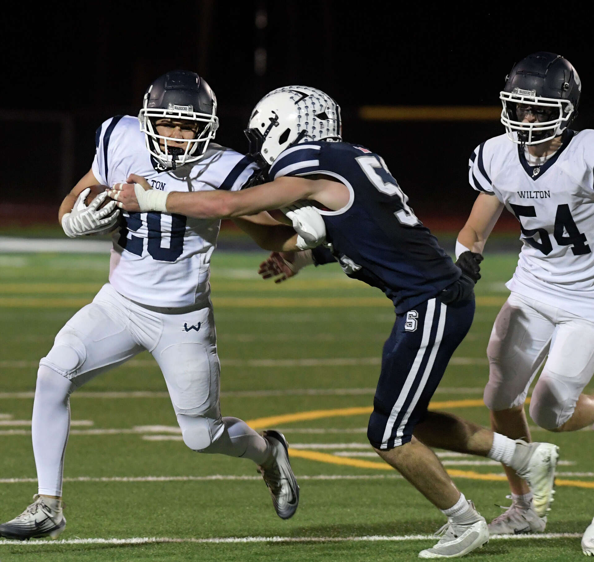 Wilton football gets breakout season from running back Denny Dustin