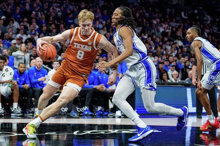 Texas basketball vs Duke score today: Live updates from season opener
