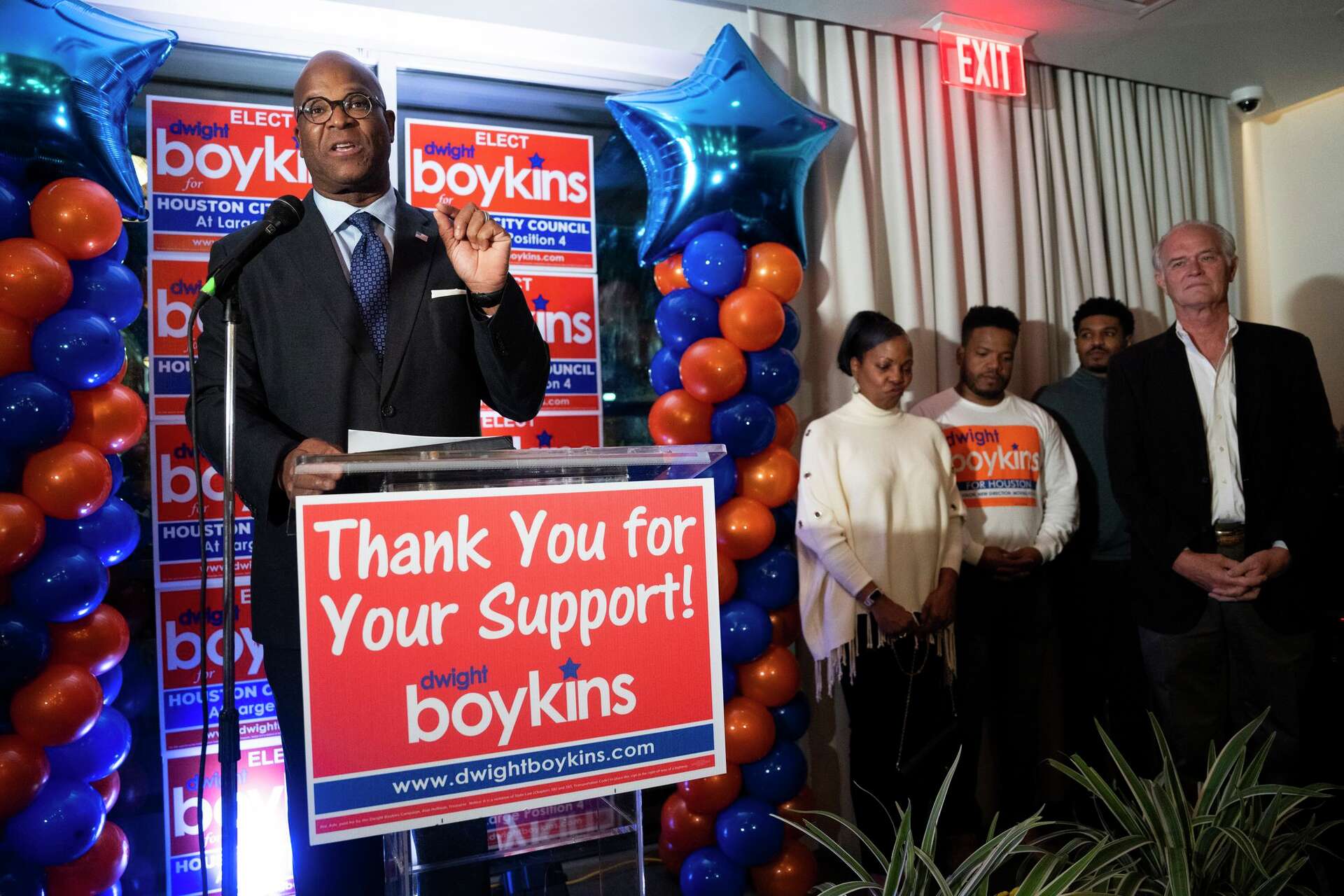 Houston council race headed to runoff between Boykins and Salinas