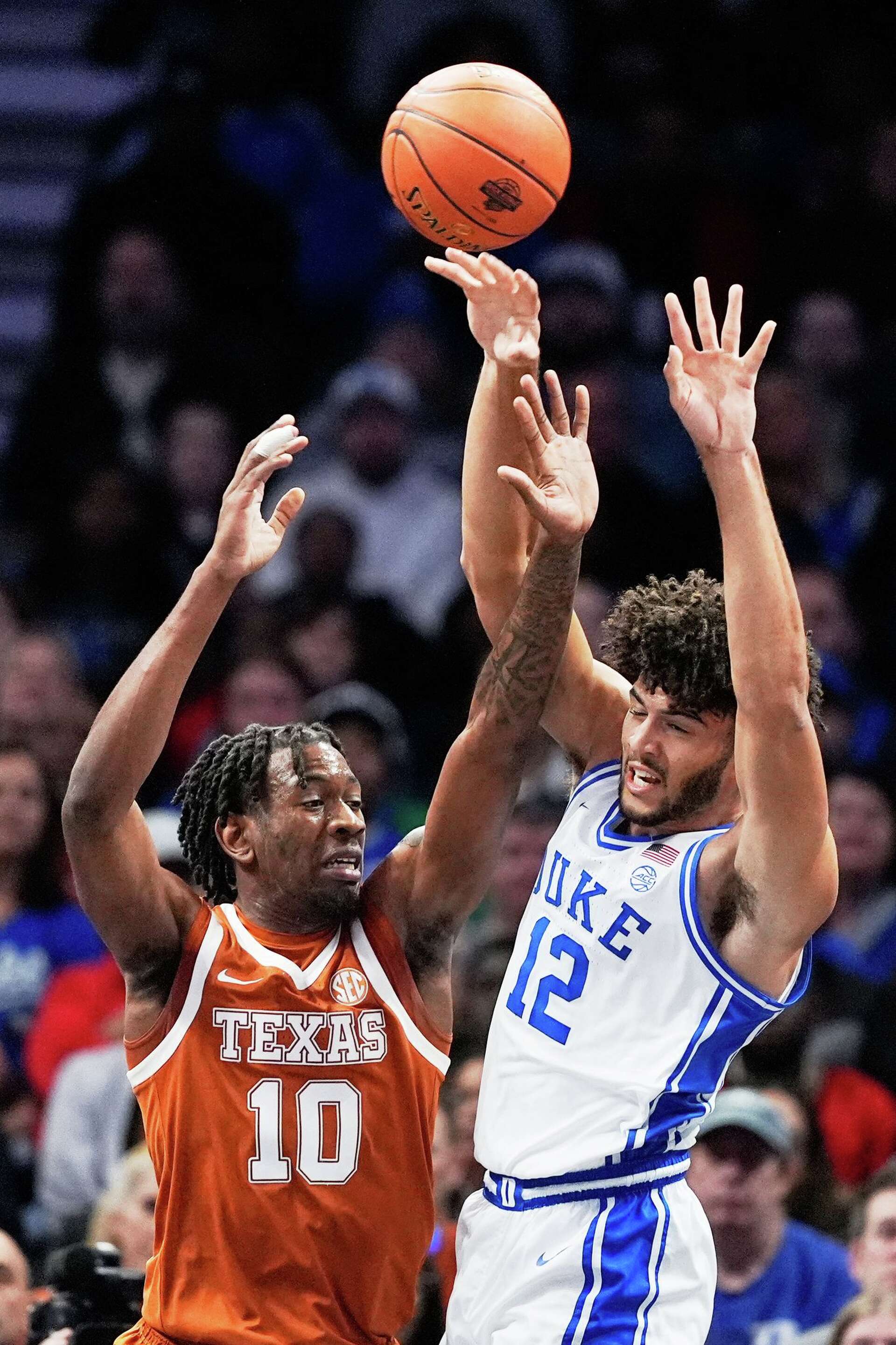 Sean Miller's Texas team shows it's a work in progress vs. Duke
