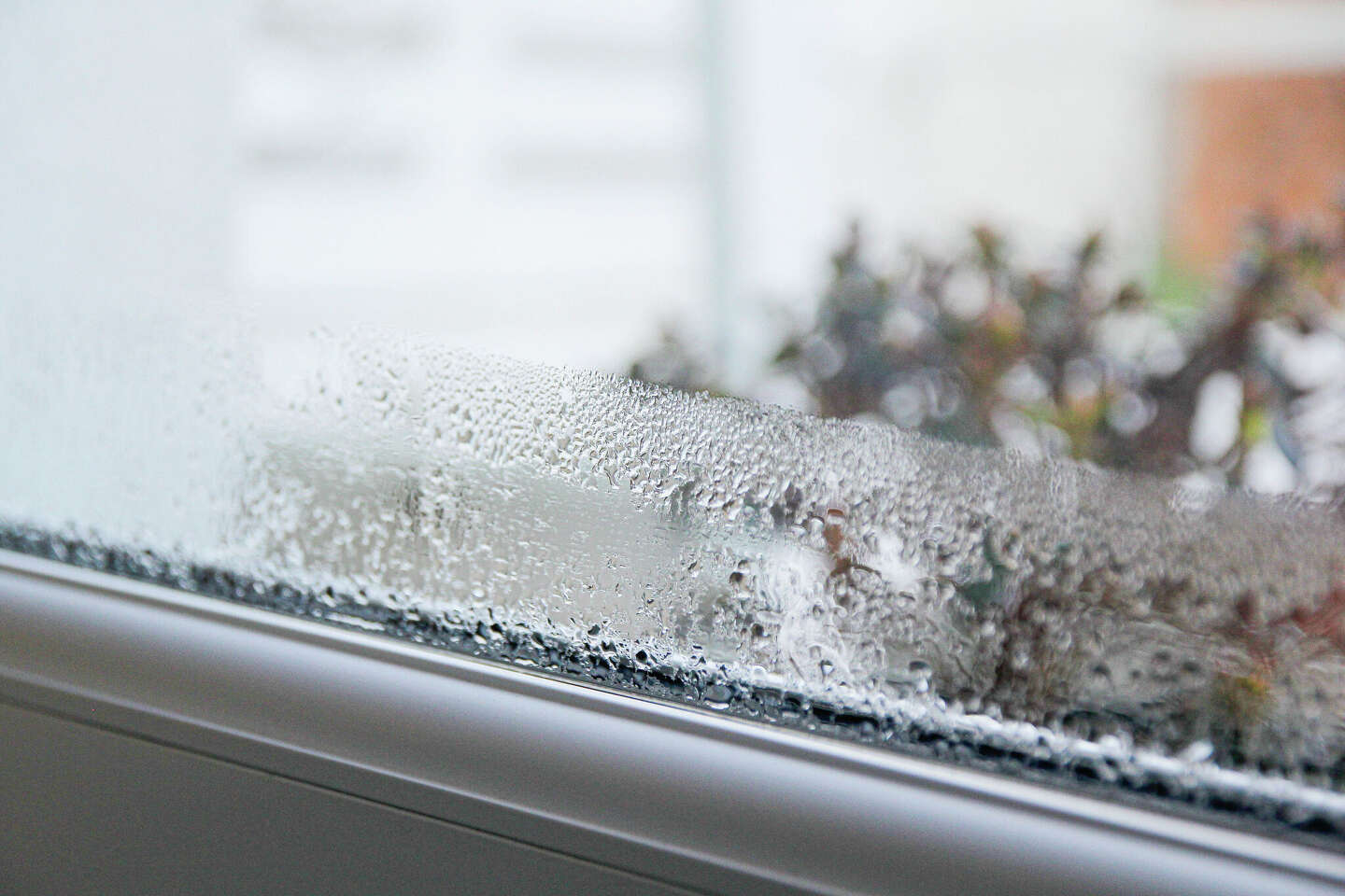 Strong cold front barreling toward Texas to bring 30-degree crash