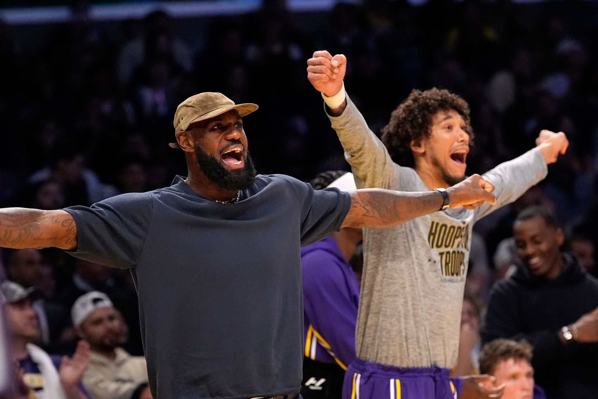 LeBron James takes crucial step toward returning to Lakers, practices ...