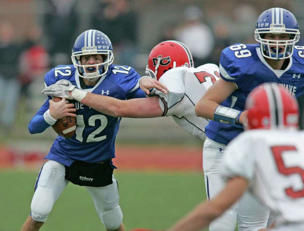 Thanksgiving Football: New Canaan at Darien