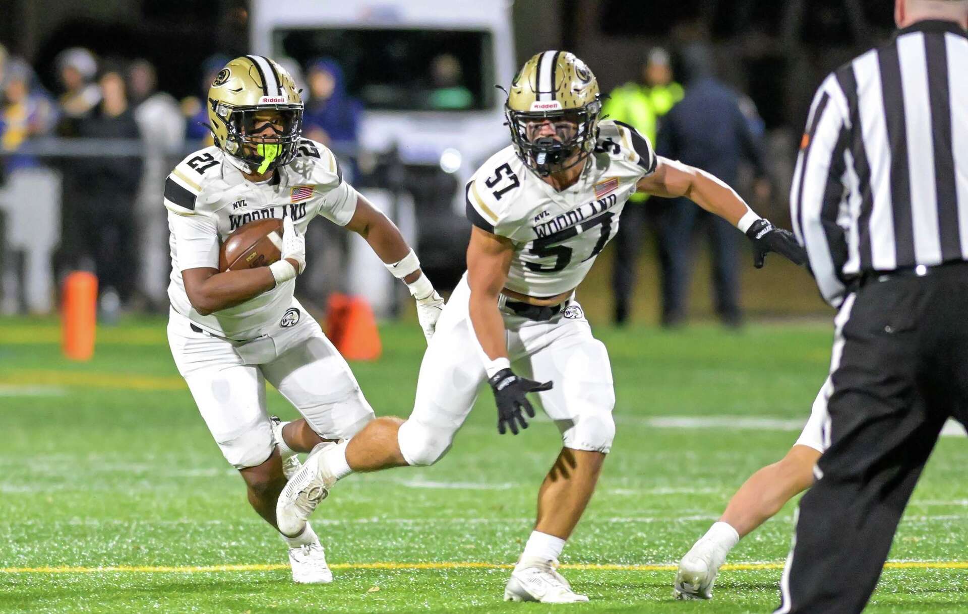 Woodland football runs past Holy Cross on road, remains undefeated