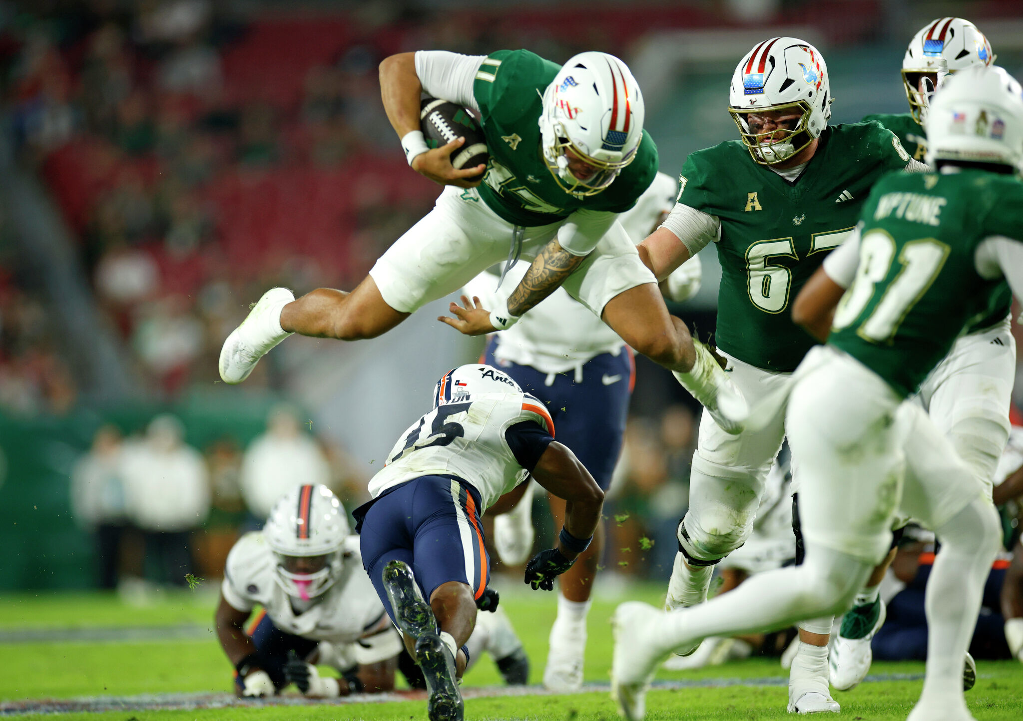 'Outgunned' UTSA unable to keep pace with South Florida in rout