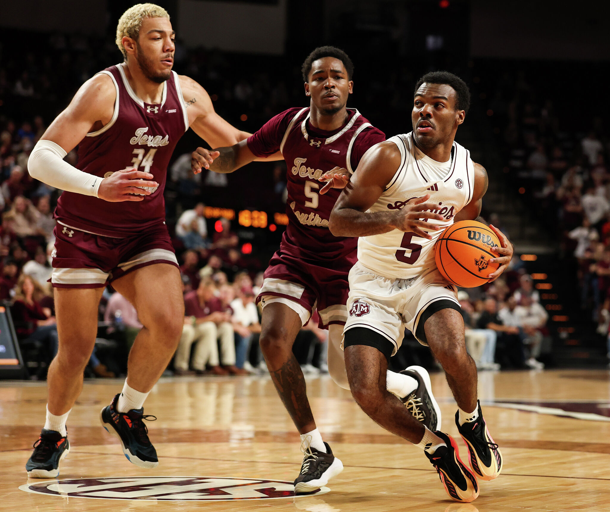 Texas A&M men's basketball: Aggies blow by Texas Southern 104-70