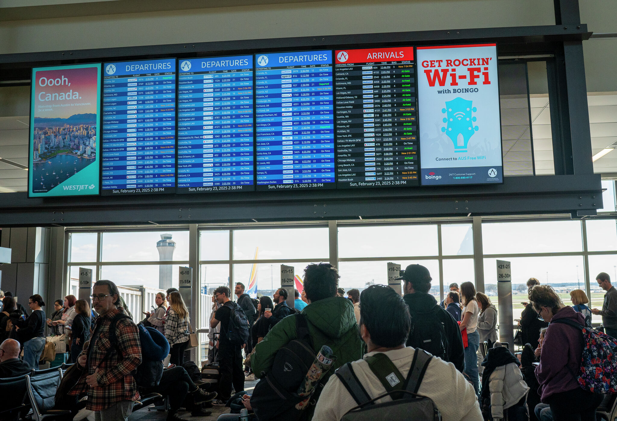 FAA ground delays Texas airports as hundreds of flights stall