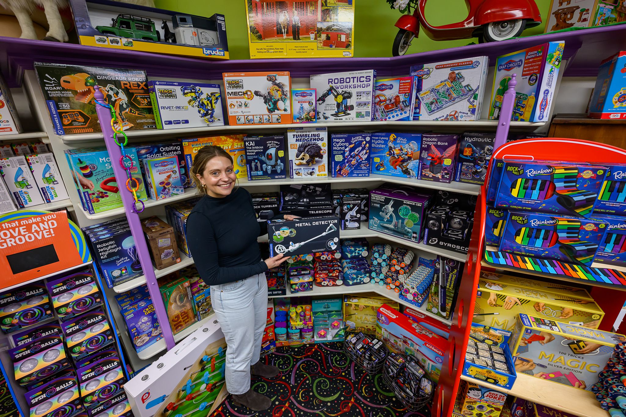 2025 holiday toys favor screen-free, hands-on play