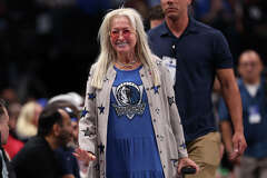 Mark Cuban opposes political influence of new Mavericks owners
