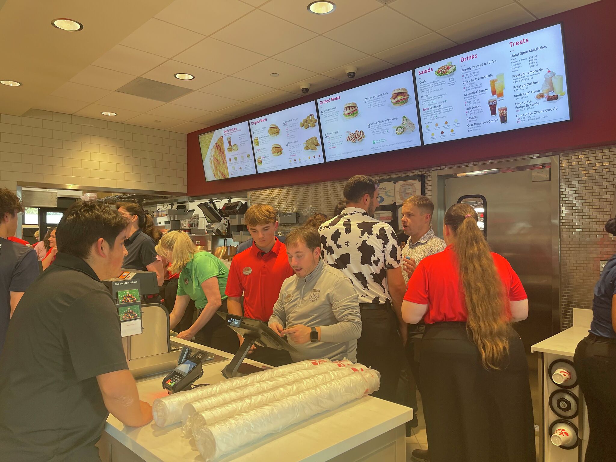 Washington women’s soccer goalkeeper Mia Hamant dies at 21 after kidney ...