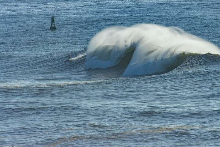 40-foot waves hit Mavericks on first big day of surfing season