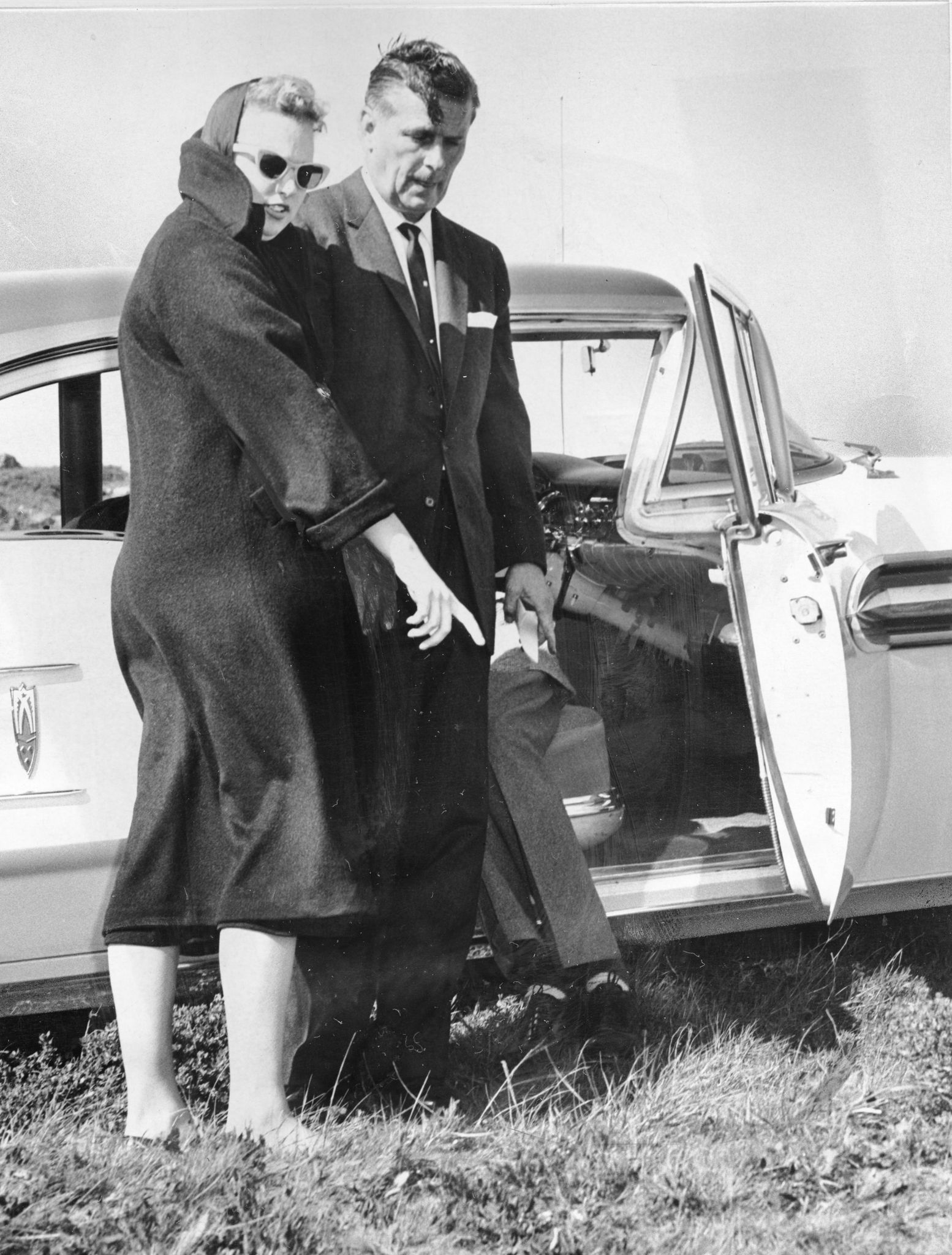 His mother was a murder suspect. So Bob Calhoun wrote a definitive S.F ...