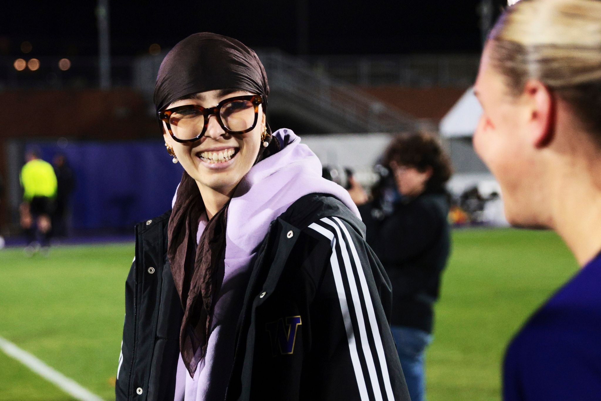 Washington women’s soccer goalkeeper Mia Hamant dies at 21 after kidney ...