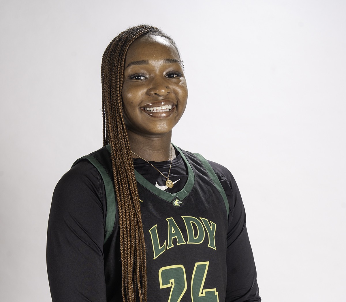 LHS grad Aniyah Mayberry leads Midland College women in blowout