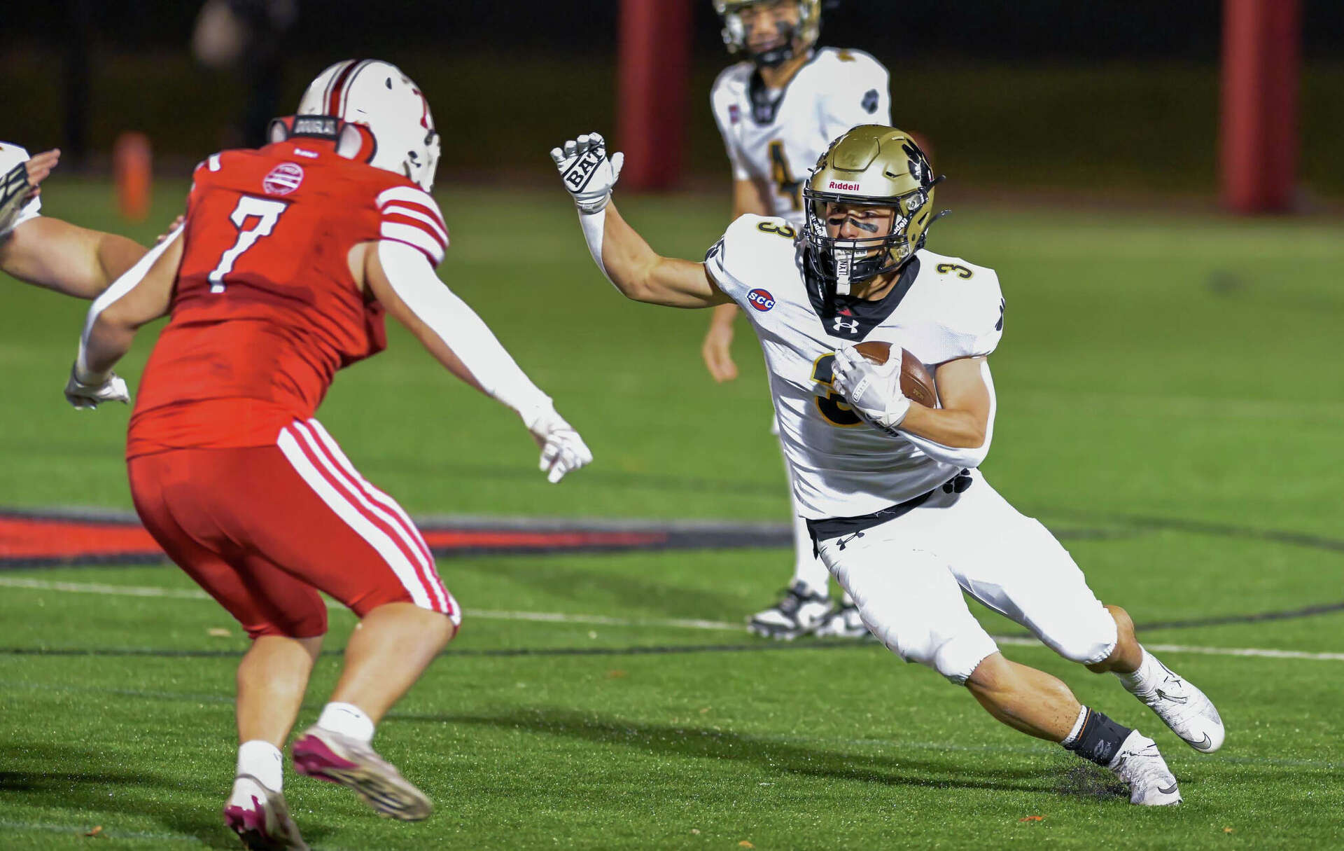 No. 7 Hand beats No. 4 Fairfield Prep on the road