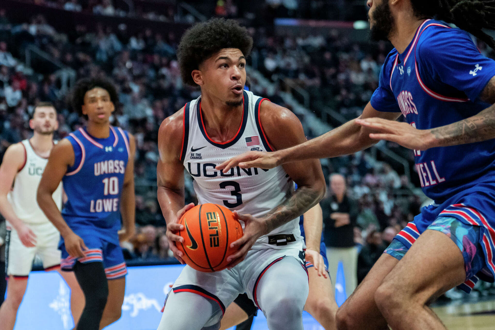 UConn men's basketball beats UMass Lowell in historic rout