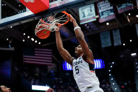 UConn men's basketball holding firm at No. 5 in the AP Top 25