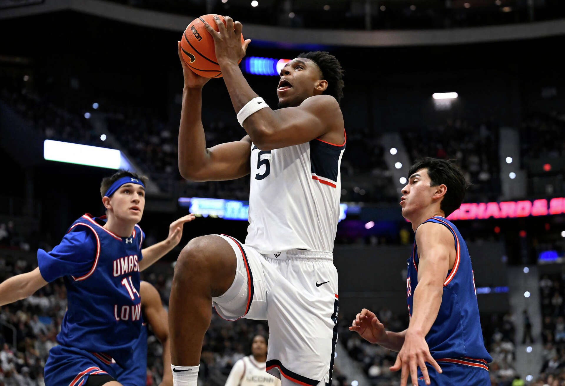 Tarris Reed Jr. changes everything for UConn men's basketball