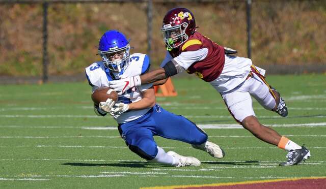 St. Joseph football beats Ludlowe for Joe Della Vecchia's 200th win