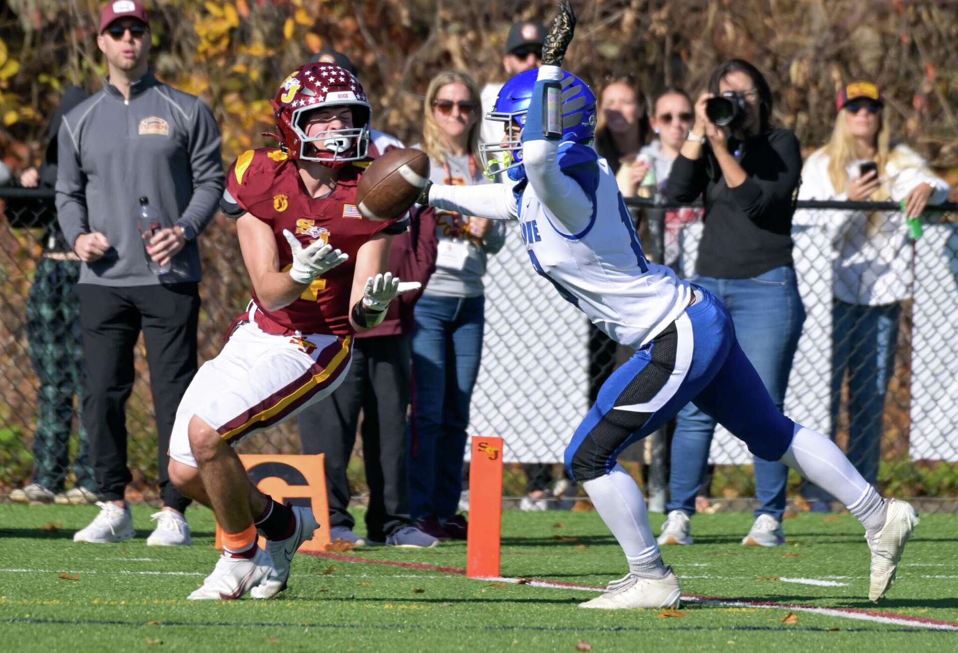 St. Joseph football beats Ludlowe for Joe Della Vecchia's 200th win