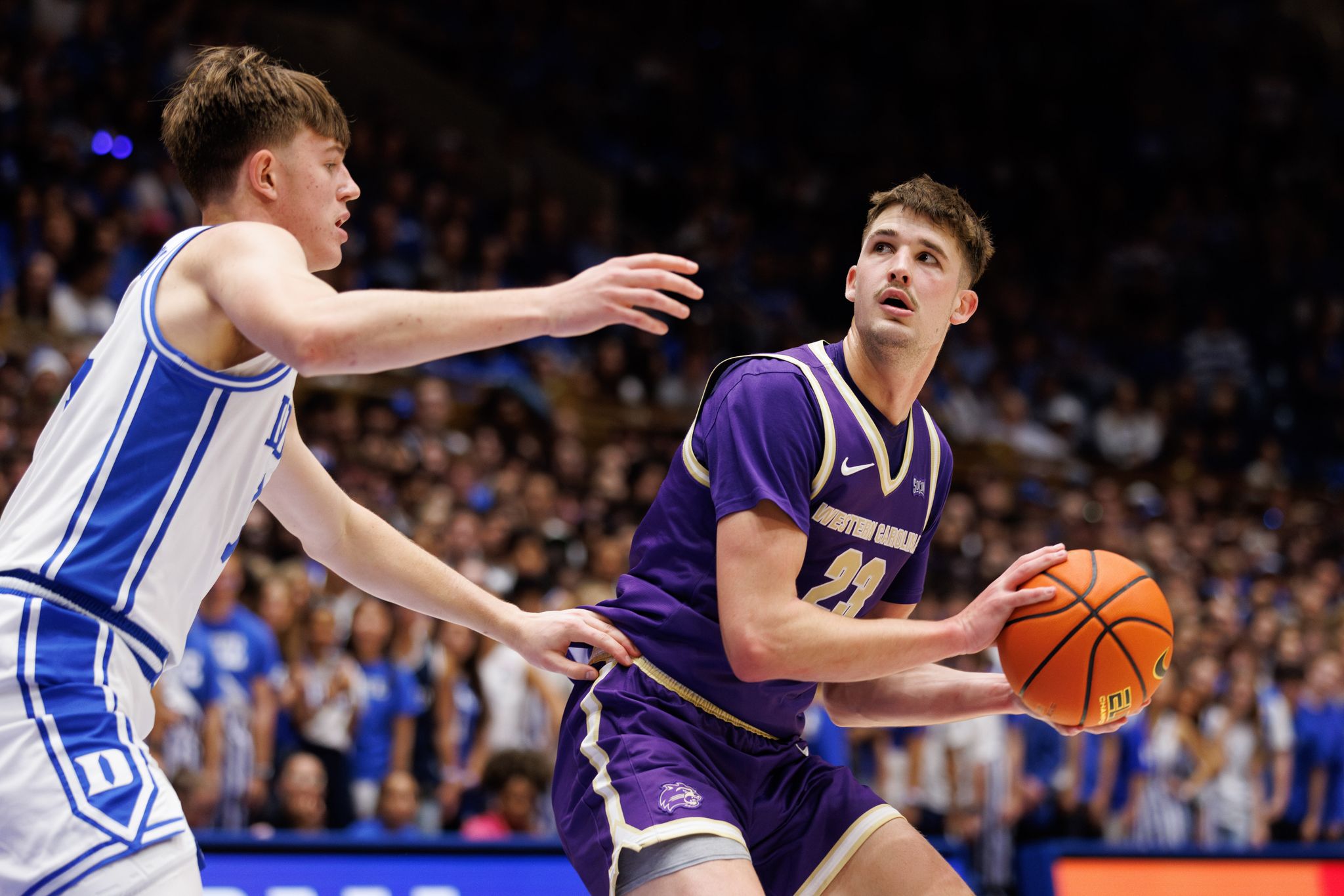 Cameron Boozer scores 25, helps No. 6 Duke top Western Carolina 95-54 ...