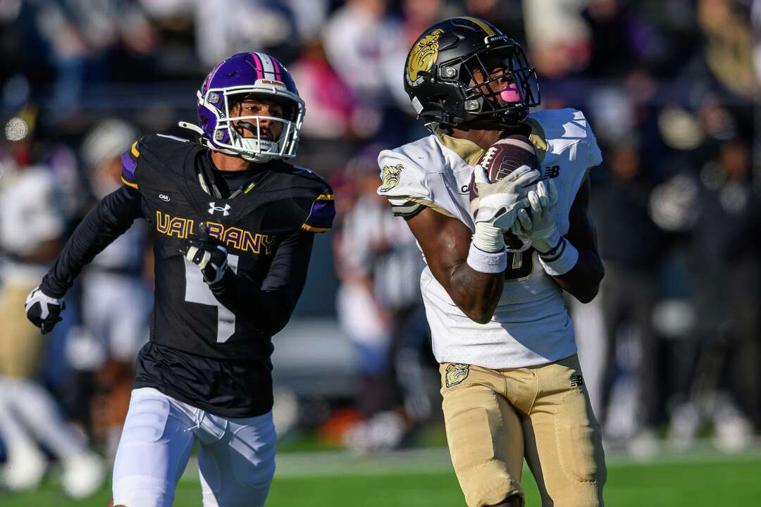 UAlbany football squanders 10-point lead, remains winless in CAA