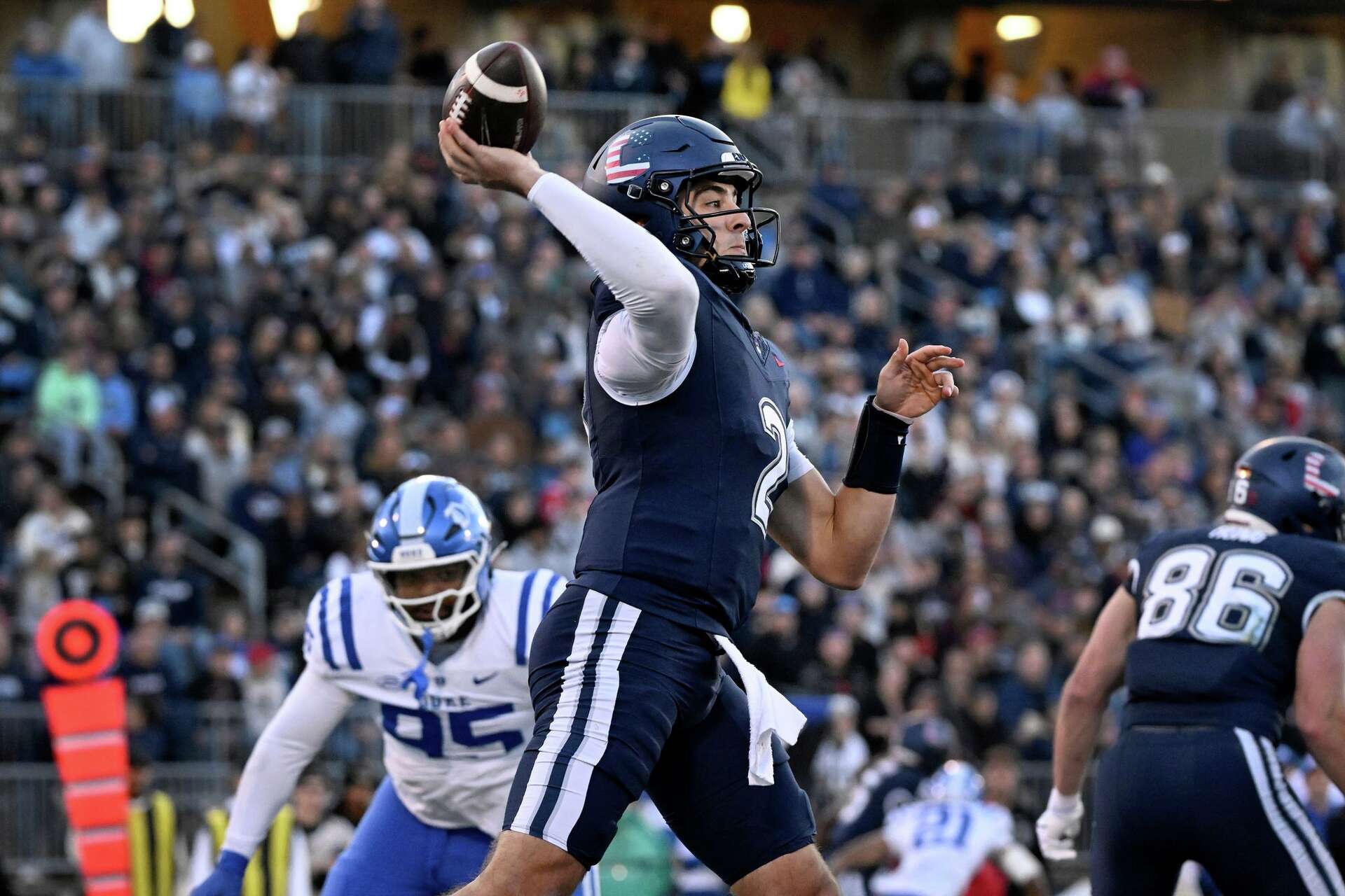 How to vote for UConn QB Joe Fagnano for Heisman Trophy