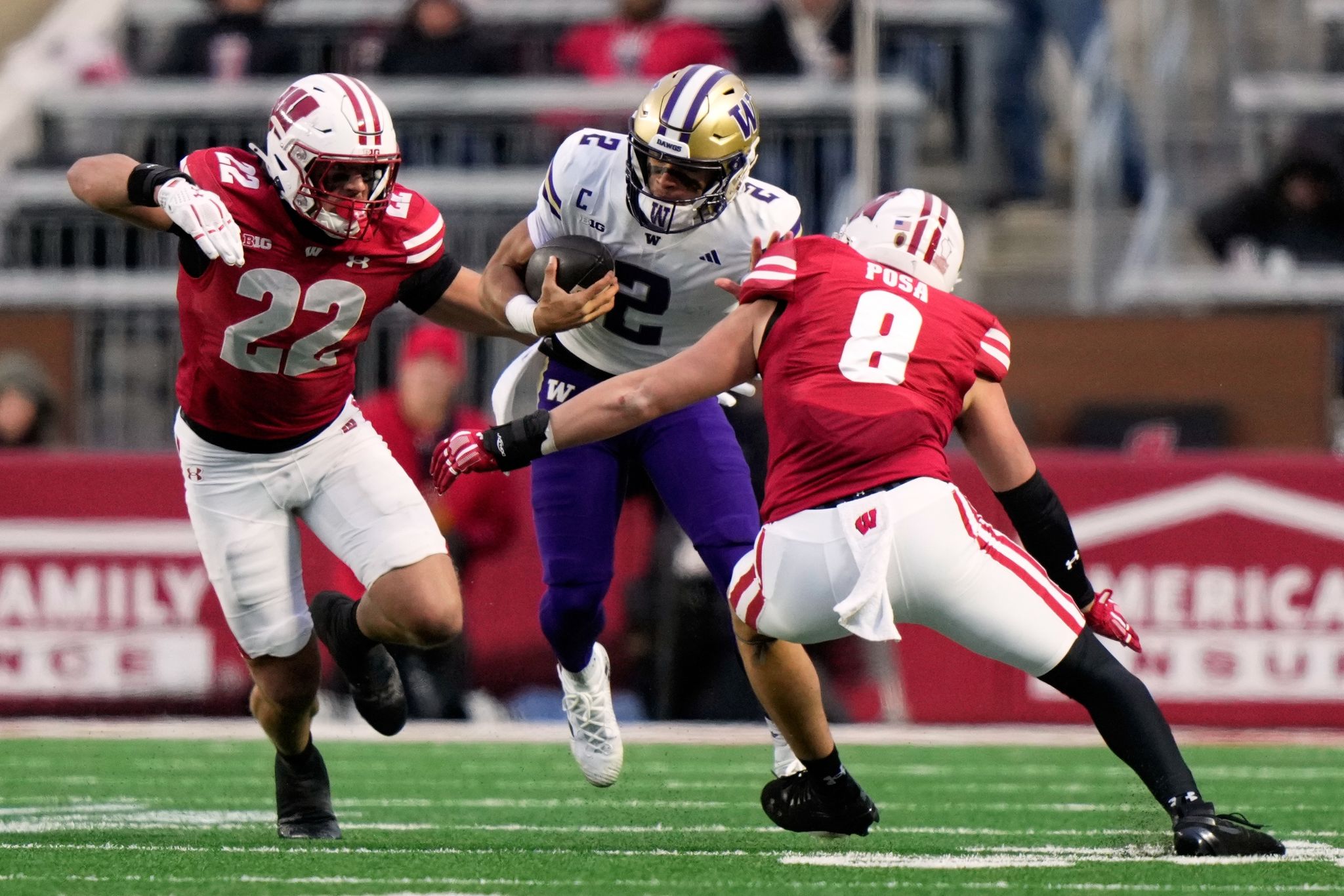 Dominant defense helps Wisconsin snap 6-game skid by upsetting No. 24 ...