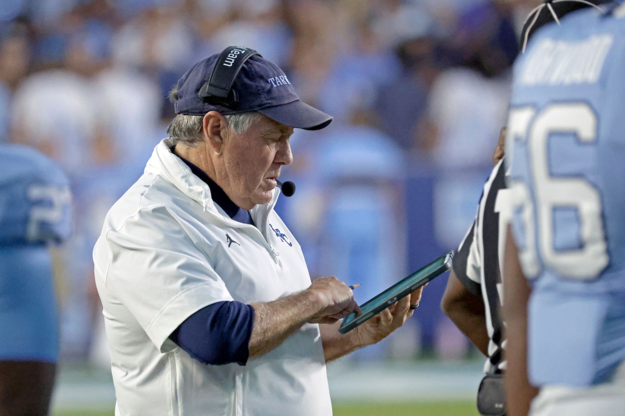 UNC's Belichick shrugs off speculation about NFL job openings