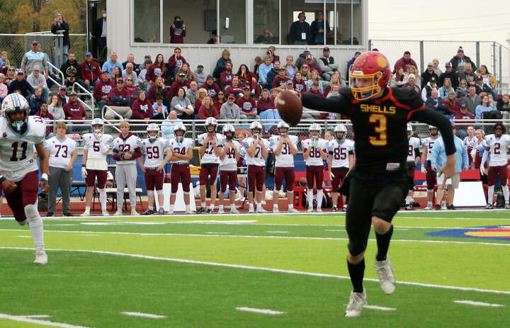 St. Joseph-Ogden tops Roxana, advances to 3A quarterfinals