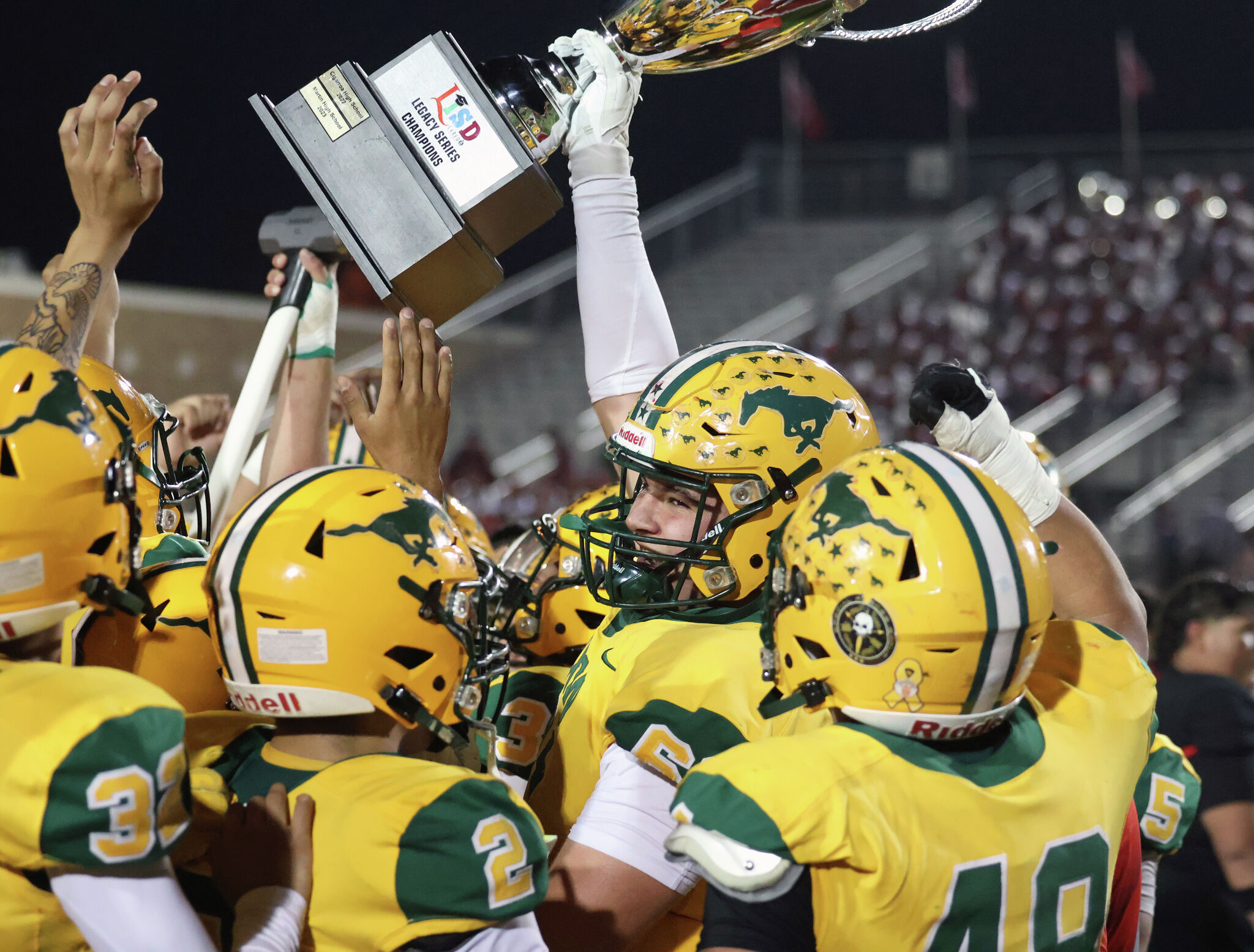 Hammer Bowl thriller: Nixon downs Martin in rivalry classic