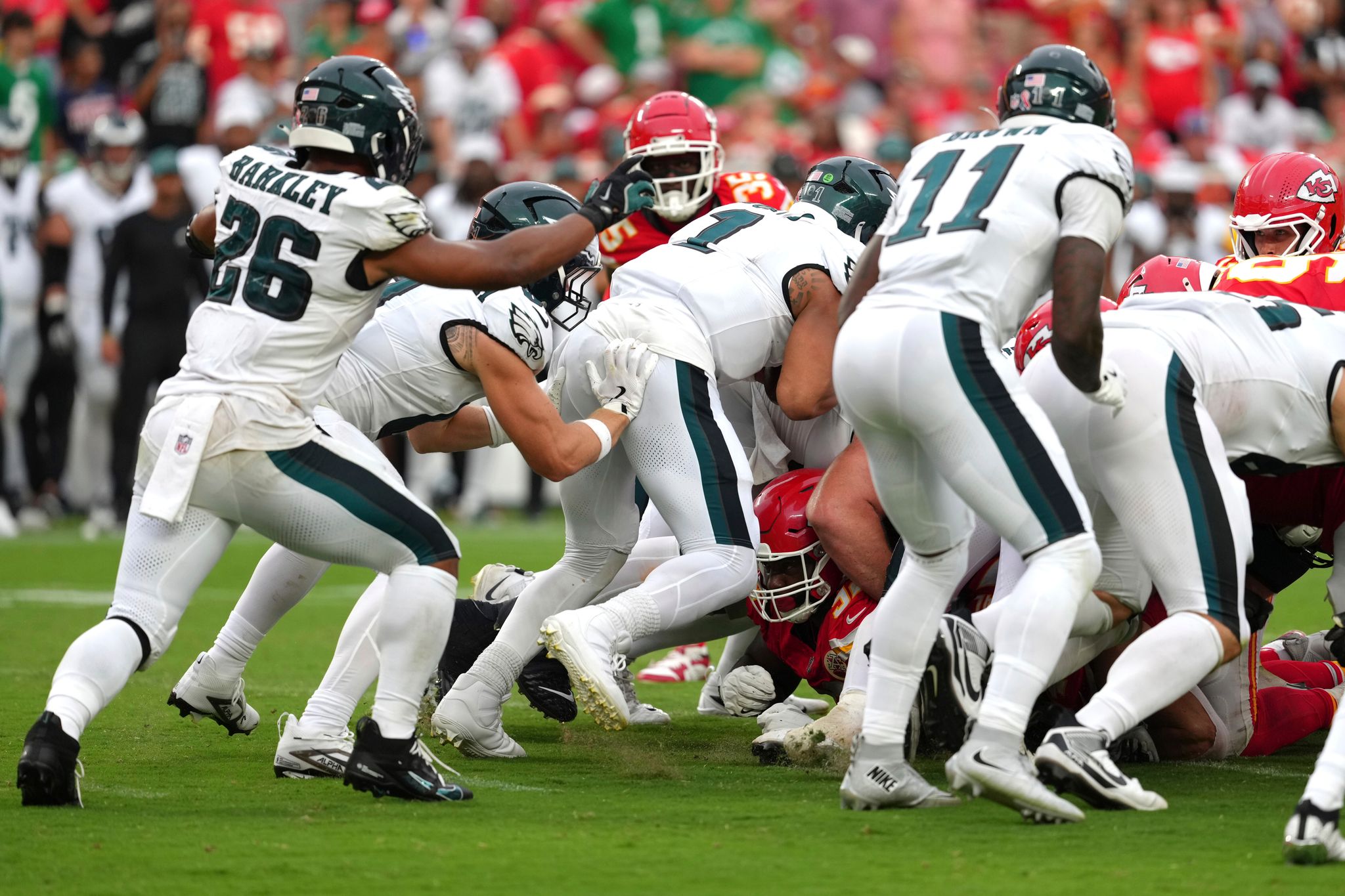 Packers couldn't stop Eagles' tush push during offseason. Now they'll ...
