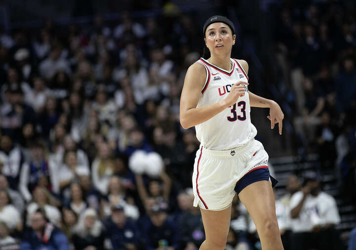 UConn's Caroline Ducharme has training camp deal with Valkyries