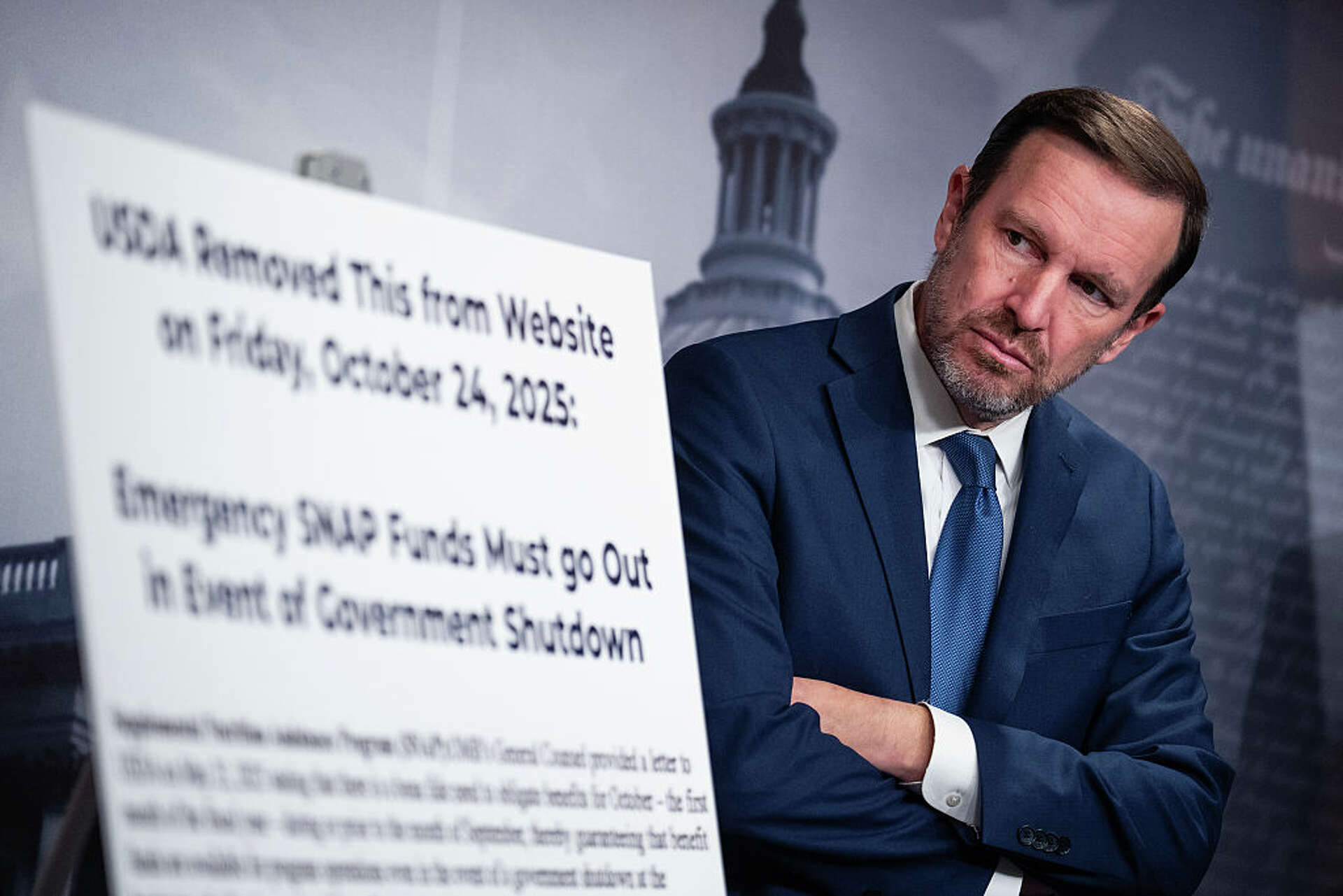 Why Connecticut's senators are voting against reopening the government