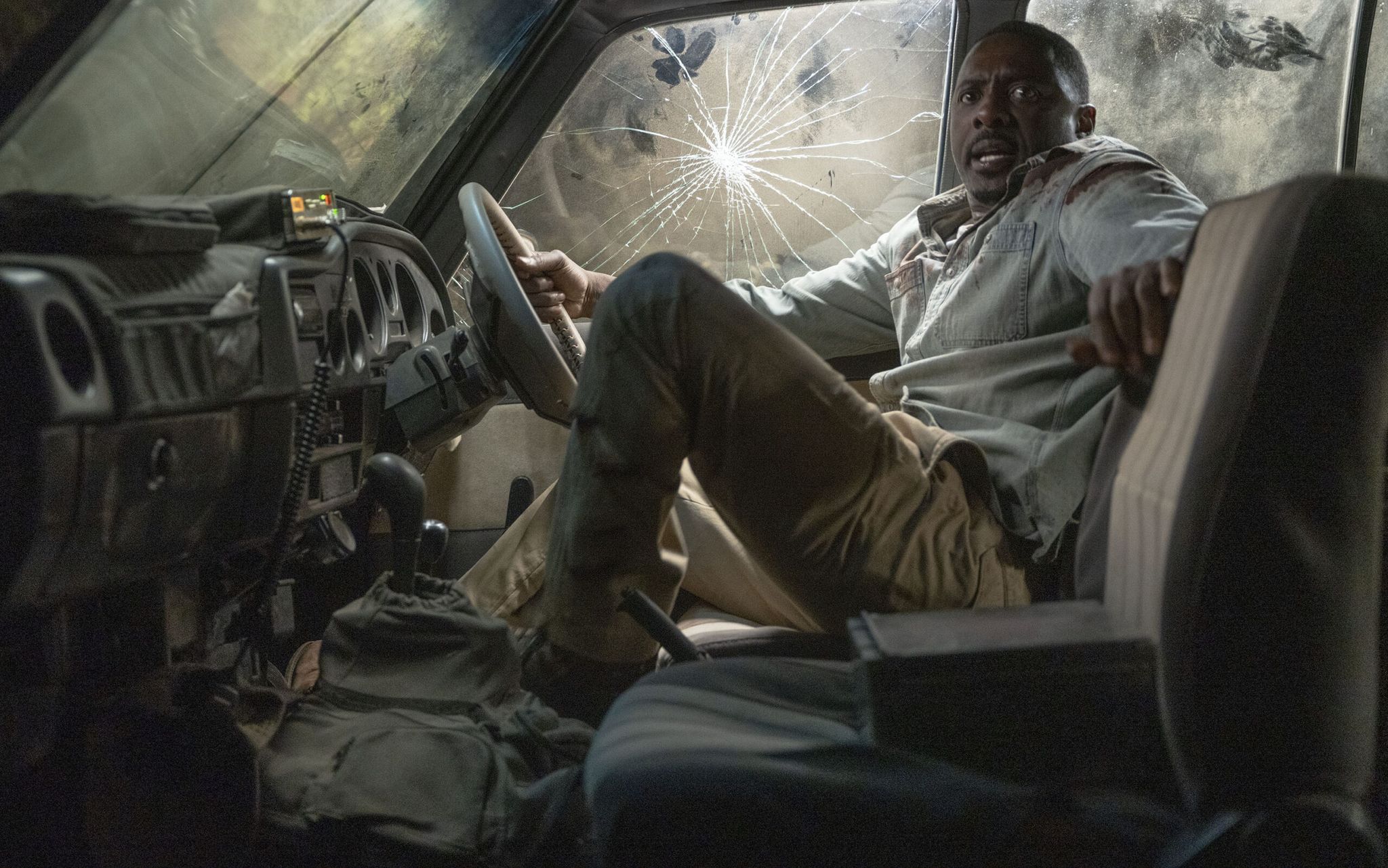 Review: In 'Beast,' Idris Elba fights a lion avenging its family