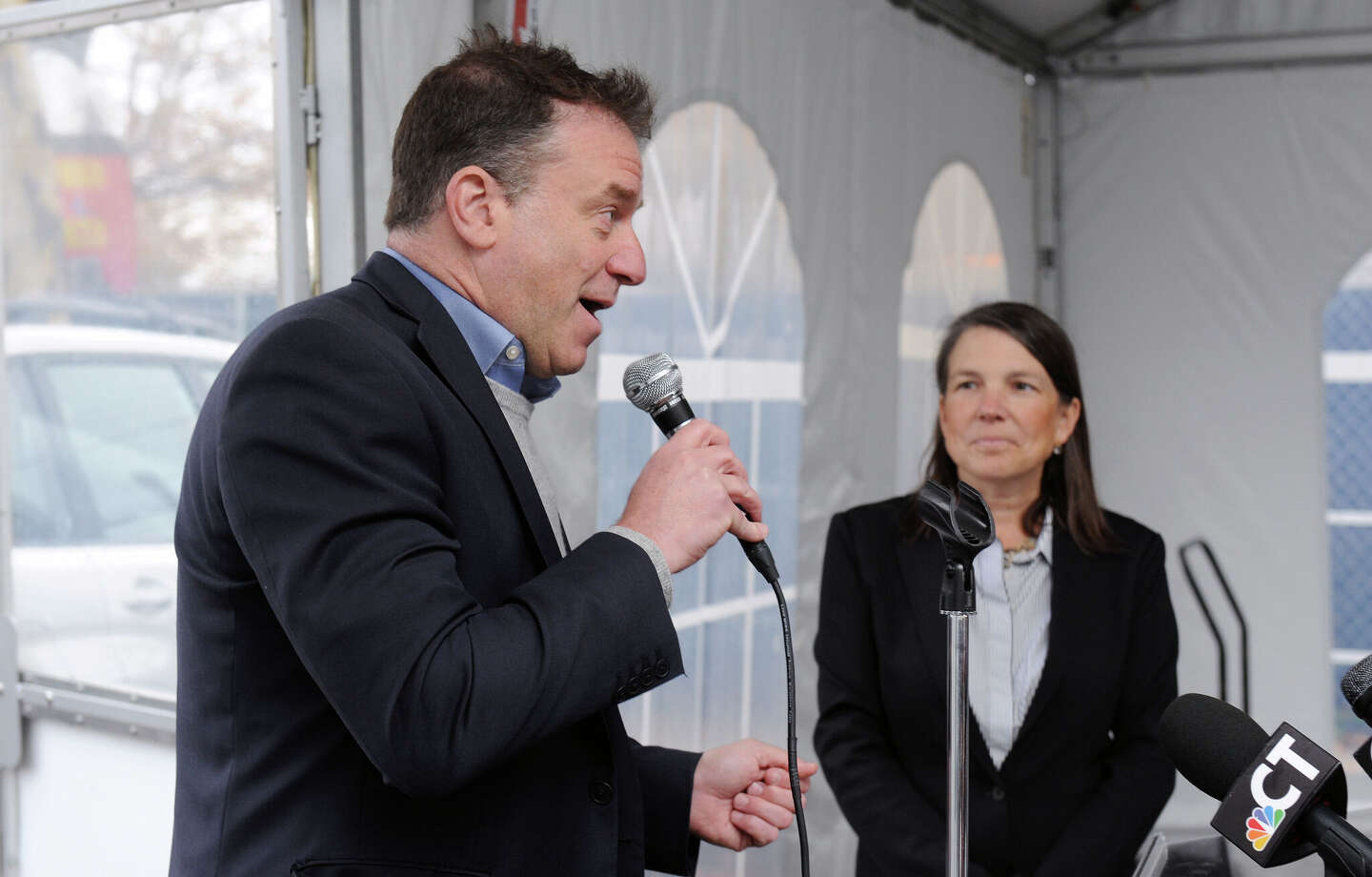 Developer builds 150 apartments at 10 Liberty St. in New Haven's Hill