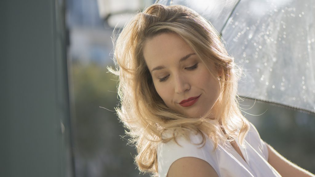 Arts & Ends: Sarah McKenzie premiere spotlights San Francisco-Paris ...