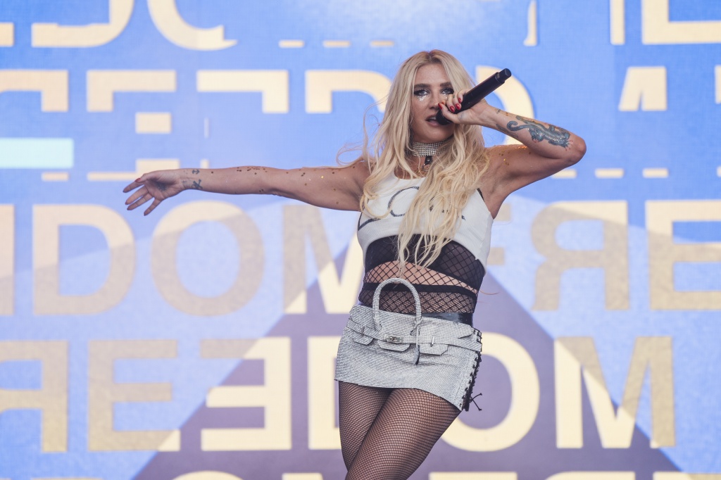 Kesha to celebrate independence, new album with Bay Area fans