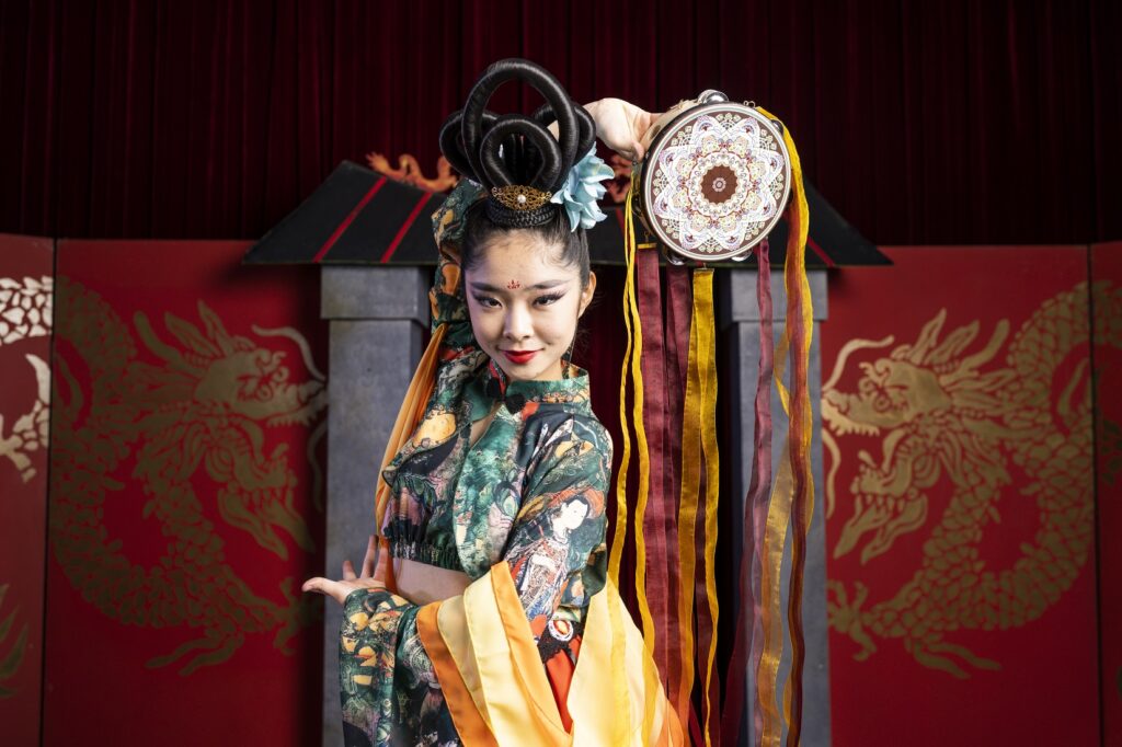 'Chinatown Dragon' puts Great Star Theater's neighborhood on vibrant ...
