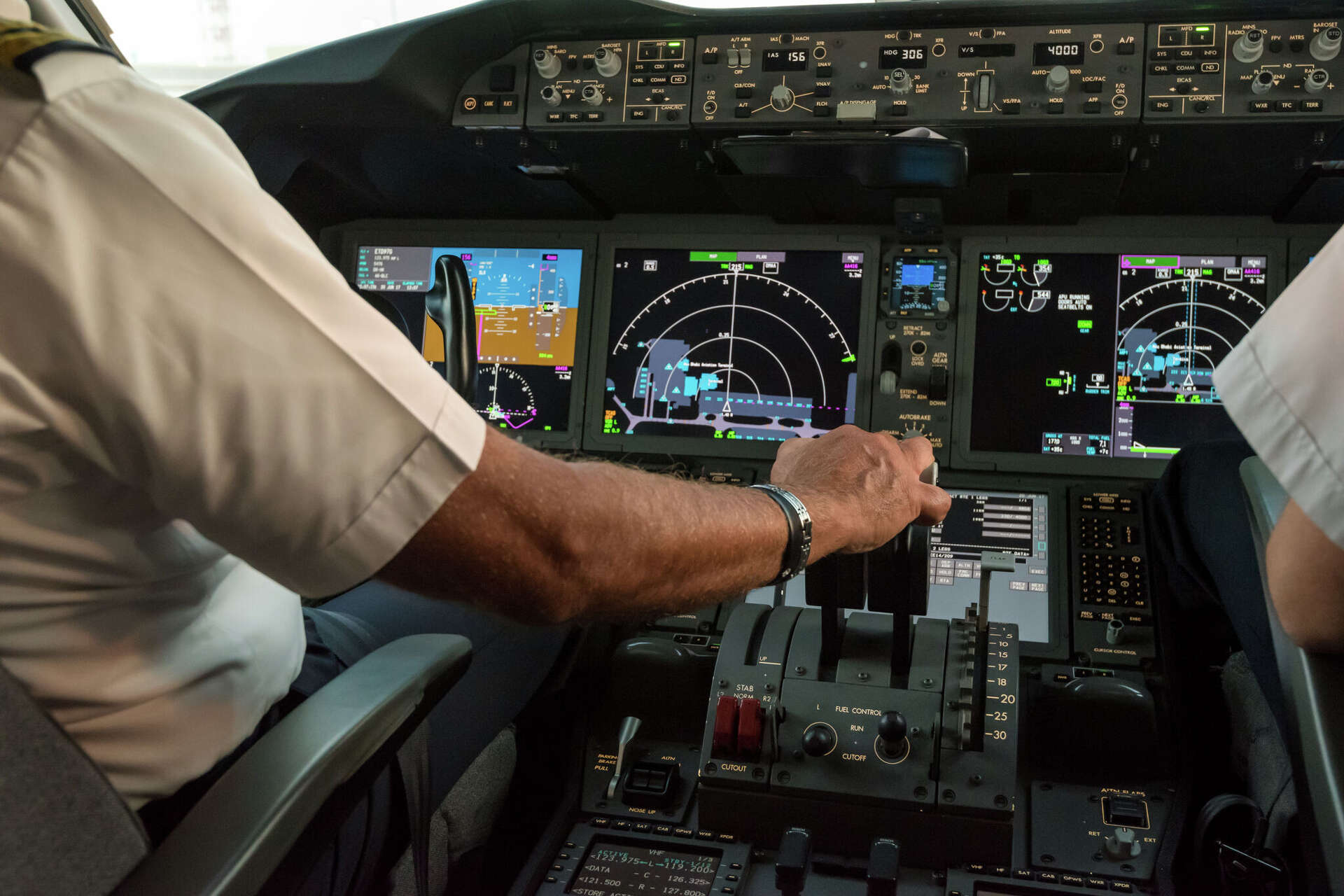 Pilot on Dallas flight blasts shutdown over intercom amid delays