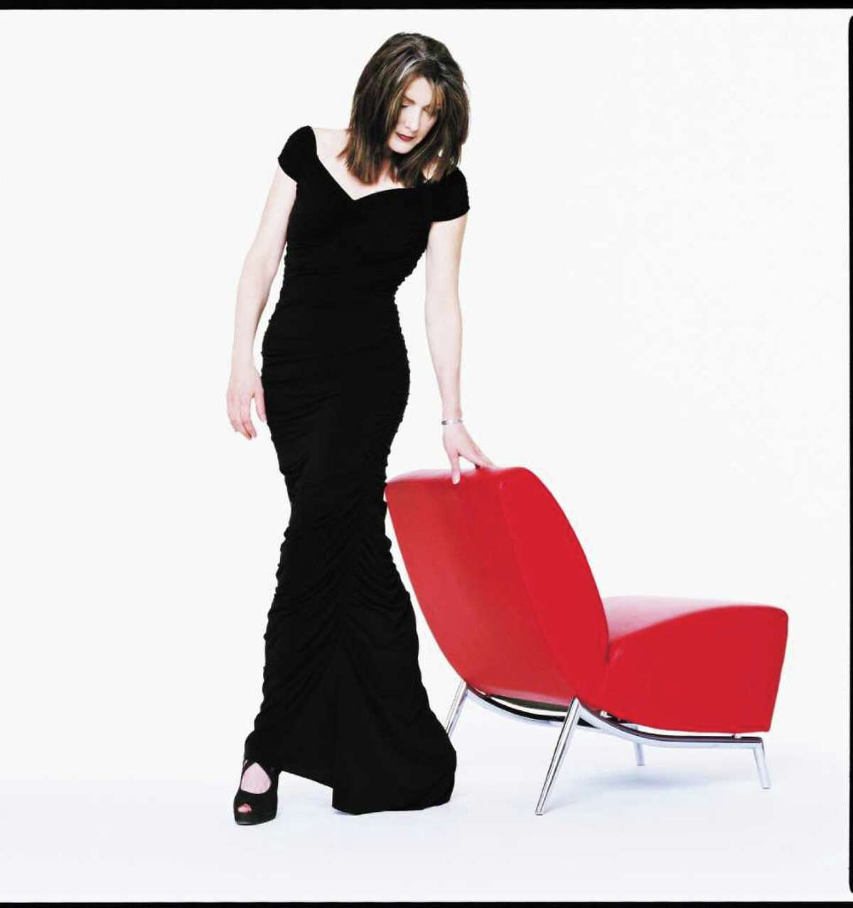 Kathy Mattea Launches Christmas Tour At The Colonial
