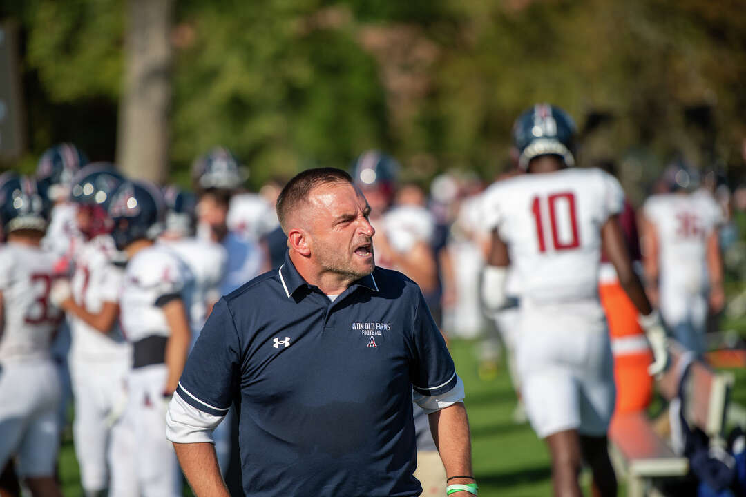 Inside the unbeaten Avon Old Farms football program