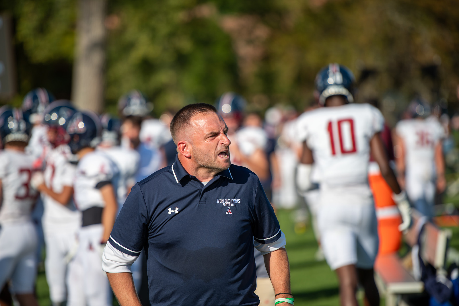 Inside the unbeaten Avon Old Farms football program