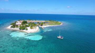 From Houston Rockets to Belize, Reggie Bullock showcases island resort
