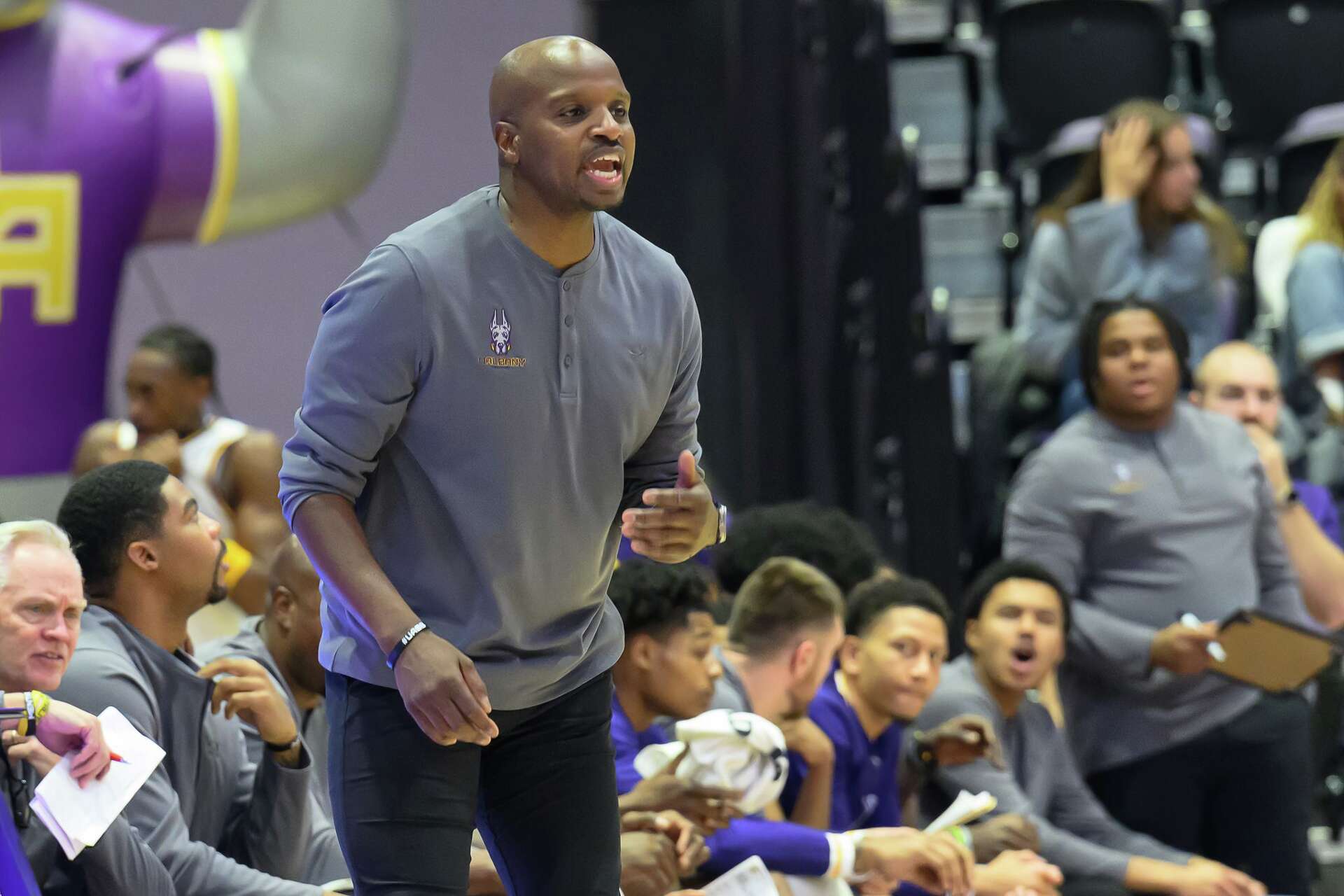 UAlbany basketball dunks way to win over Paul Smith's