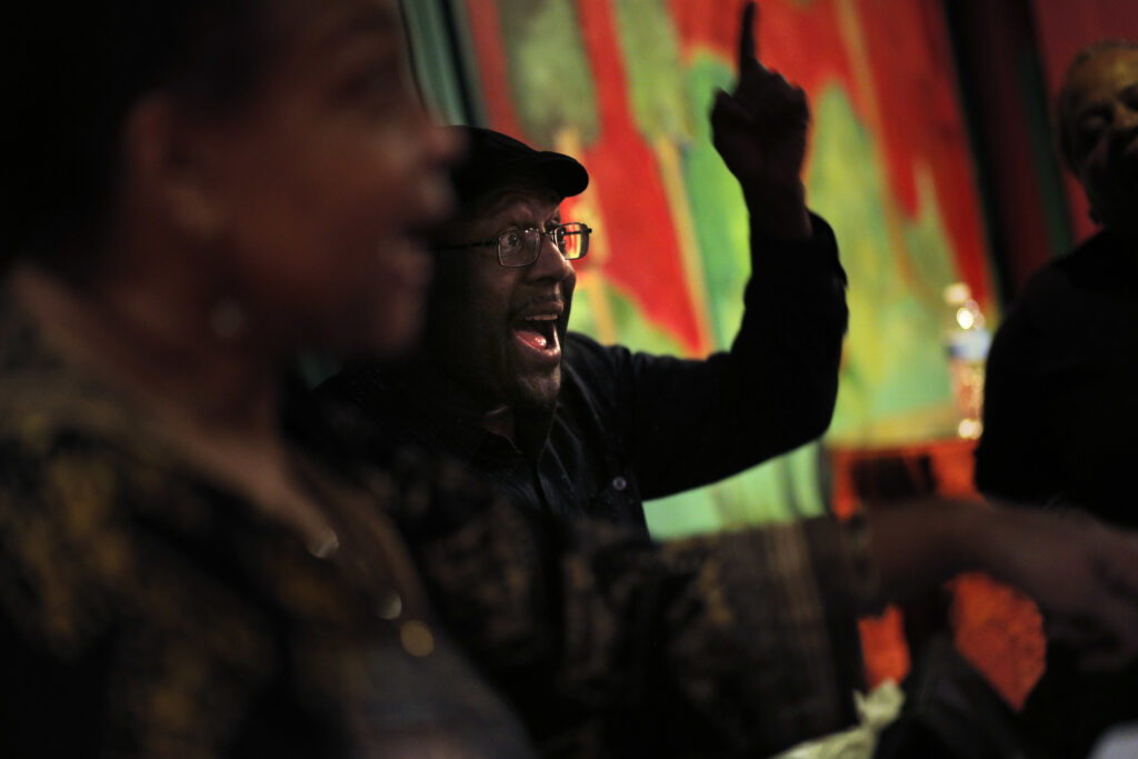 Versatile Oakland singer Bryan Dyer releases album, celebrates Black ...