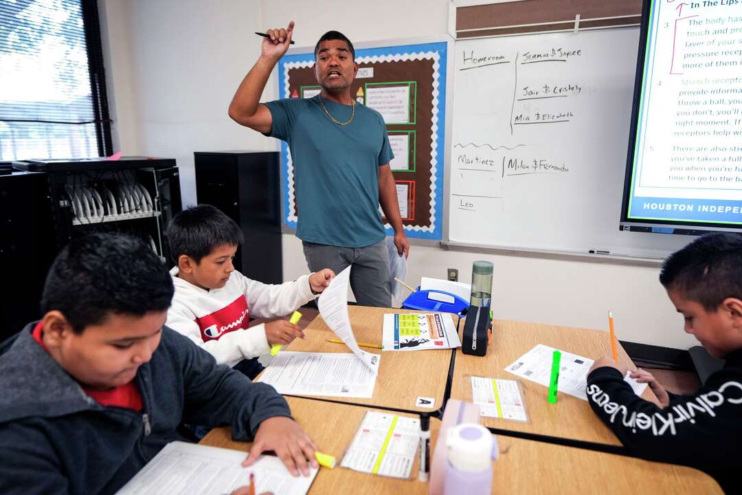 HISD School Choice applications opened this week. Here's what to know.