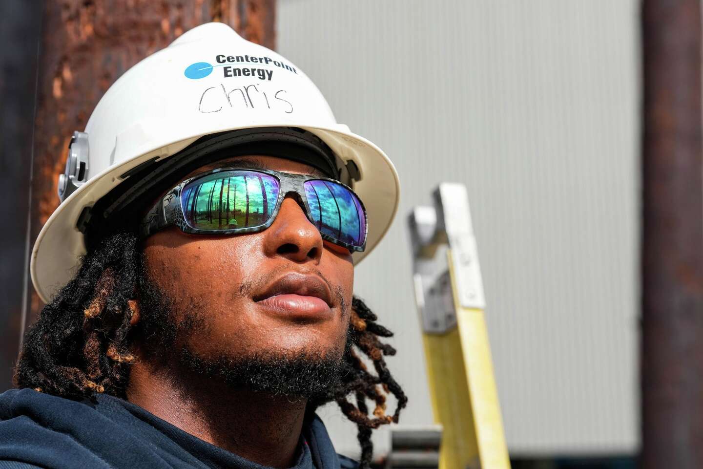 Why CenterPoint is hiring hundreds of new Houston-area linemen