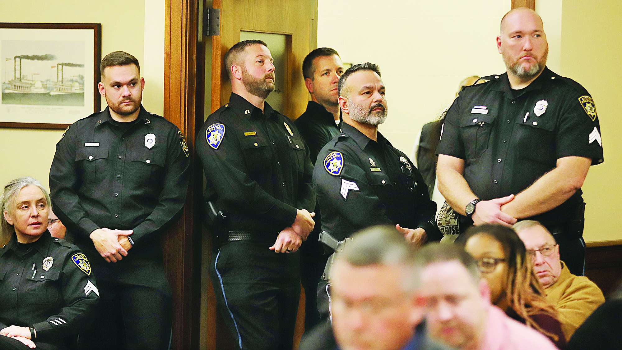 Alton Police fill City Hall in show of force for liquor-license vote