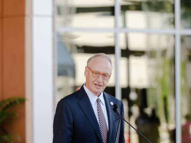 UTSA President Eighmy to make $1 million with 37% salary increase